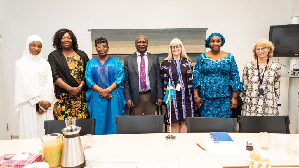 SIGNATURE D’UNE CONVENTION ENTRE ONU FEMMES MALI ET L’AMBASSADE DE LA ...