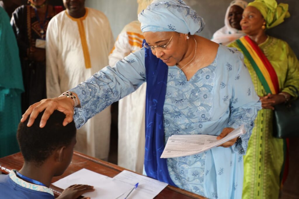 LANCEMENT DES ÉPREUVES DU DEF 2026 : Mme LE MINISTRE ASSA BADIALLO ...
